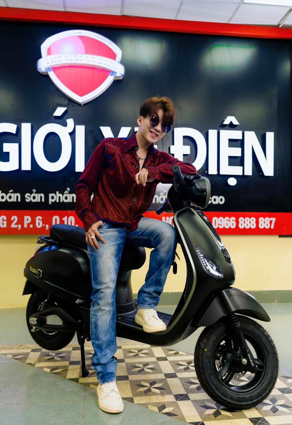 Khách hàng đặc biệt chon Osakar Classy SI - Ca Sĩ KEYO